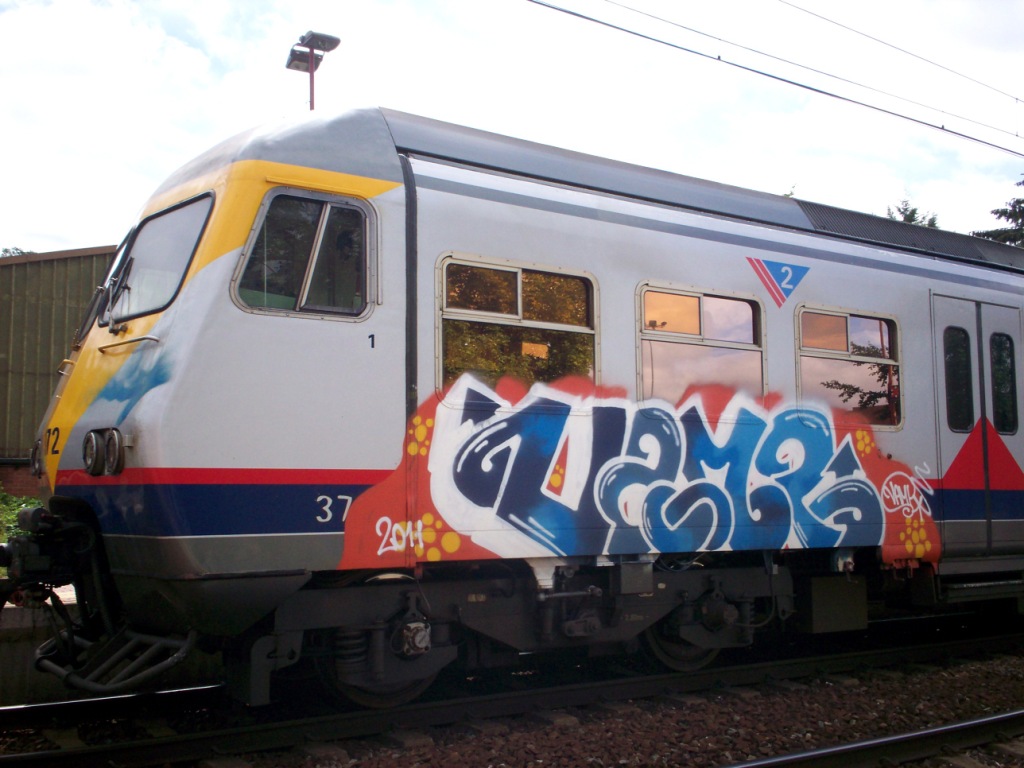 VAMP - ALORS Art on Train