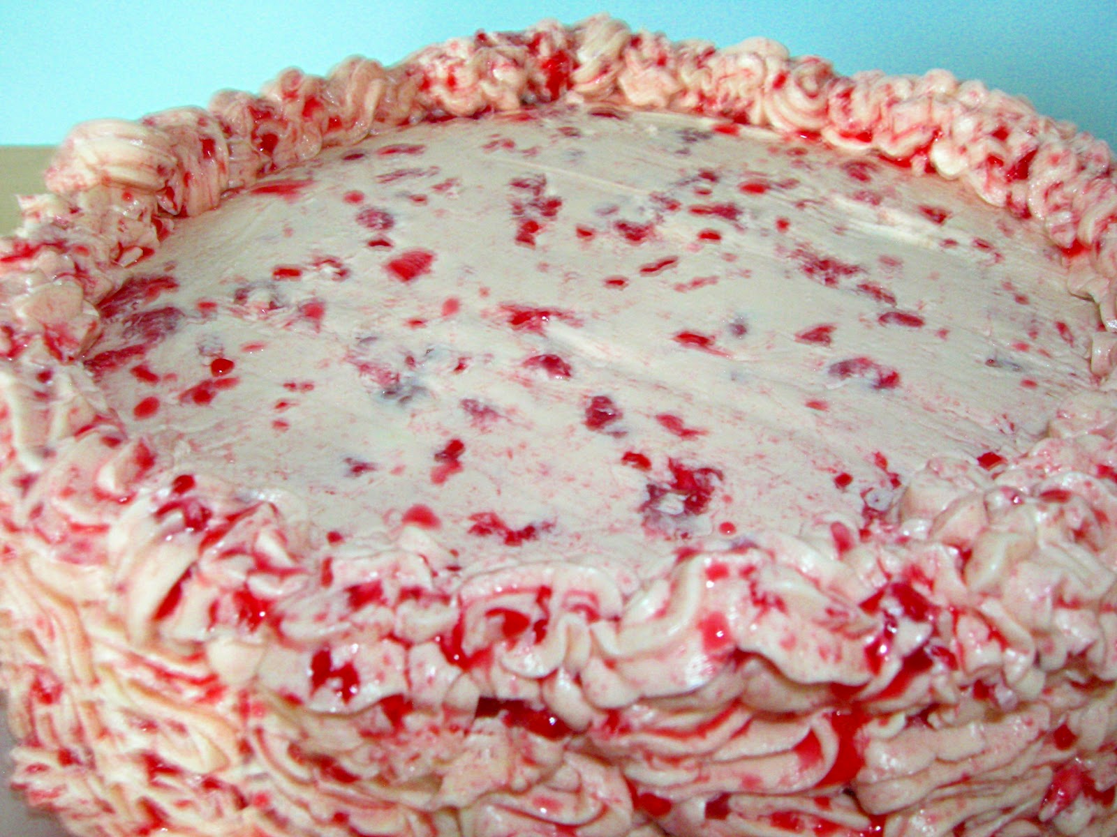 Cake Of The Week: Cinnamon Raspberry Cake