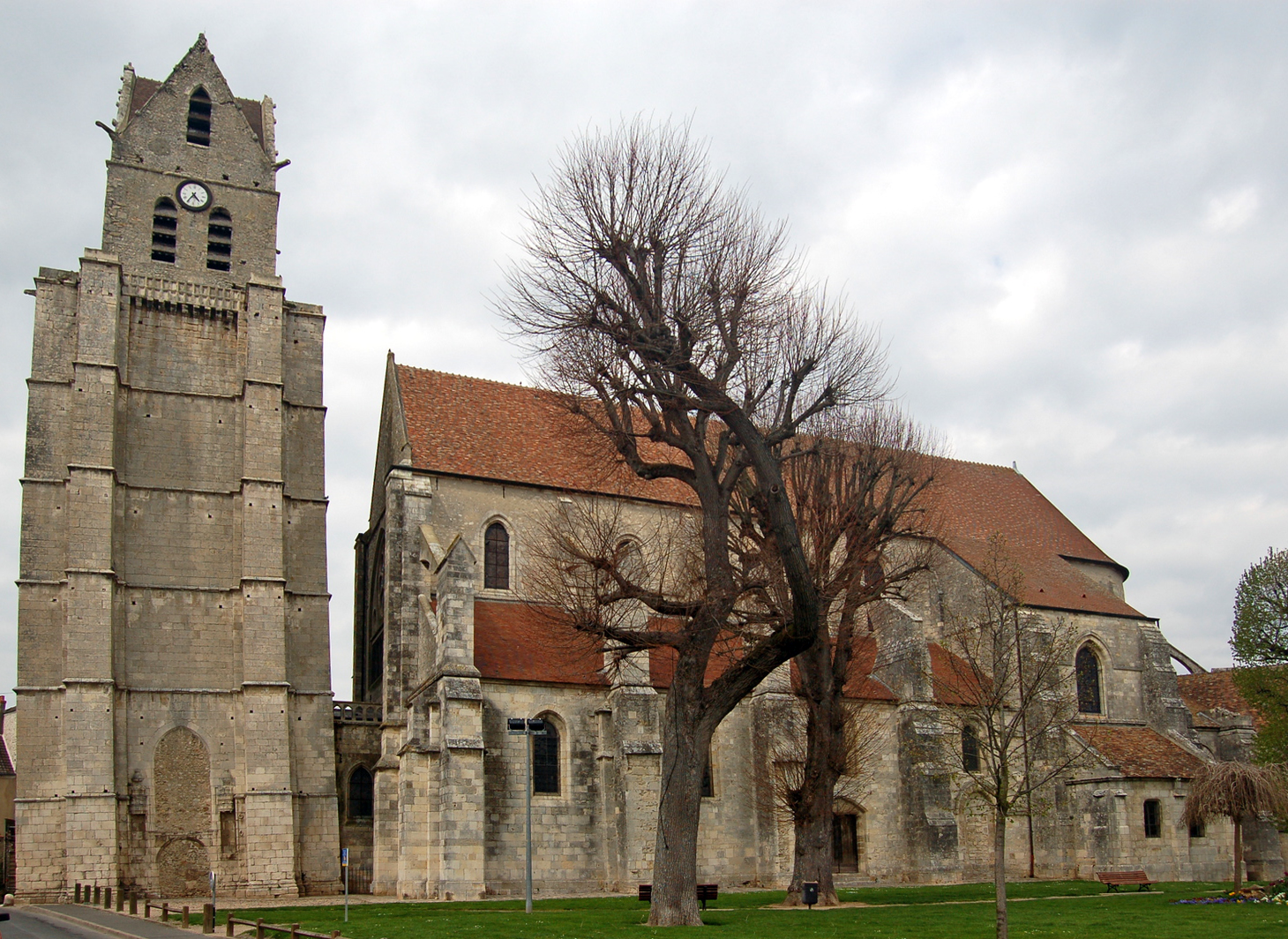Ile de France Walks: Wednesday 15 February at Etampes