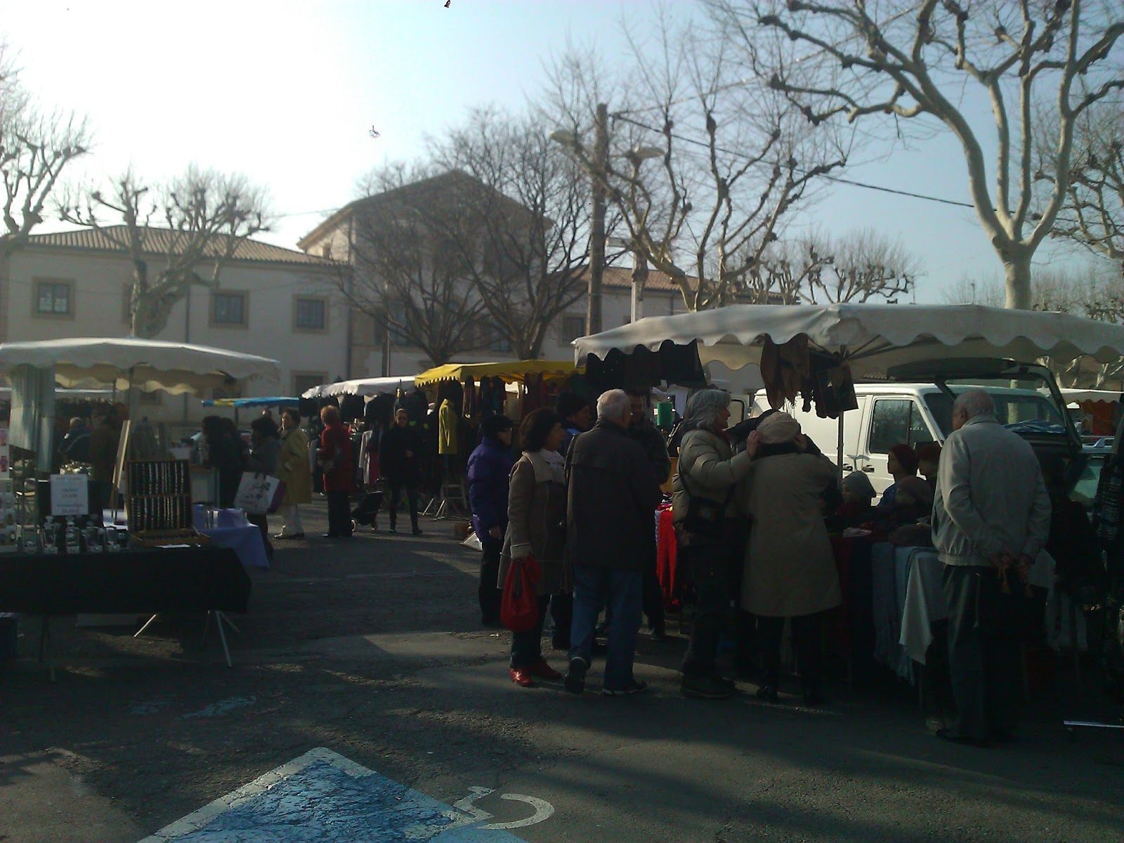 St Remy Market Day at Rose Wilkins blog