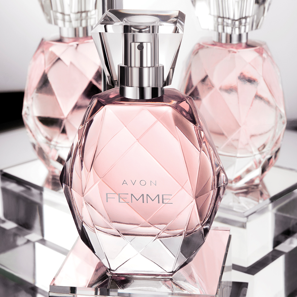Estrela de Luxo: FEMME AVON