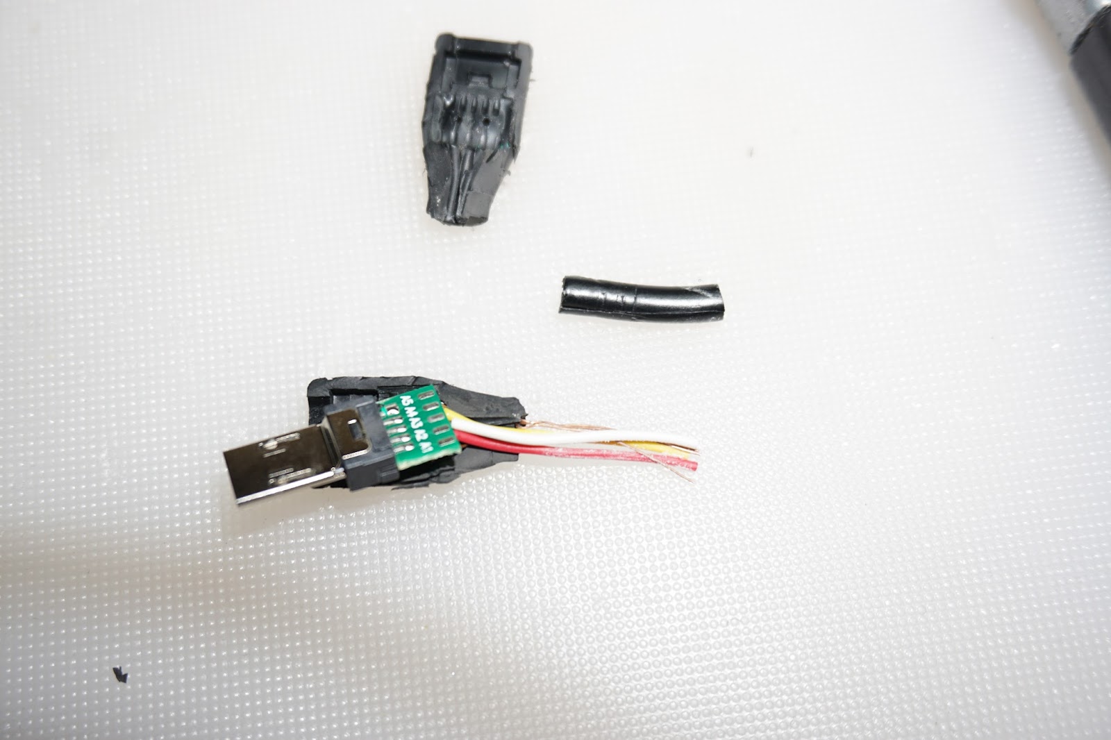 Multi-rotors: Analyzing Sony's new Multiport protocol