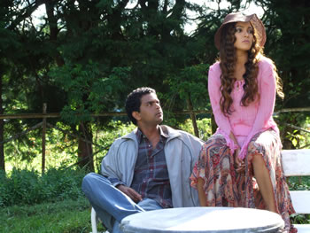 ජනප්‍රිය නළුවා වන්න මං ආසත් නැහැ - Roshan Ravindra | Gossip Lanka Hot ...