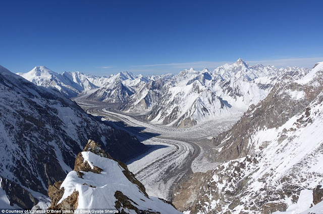 View from top of the K-2, Pictures from top of the K-2 - Trango Tours