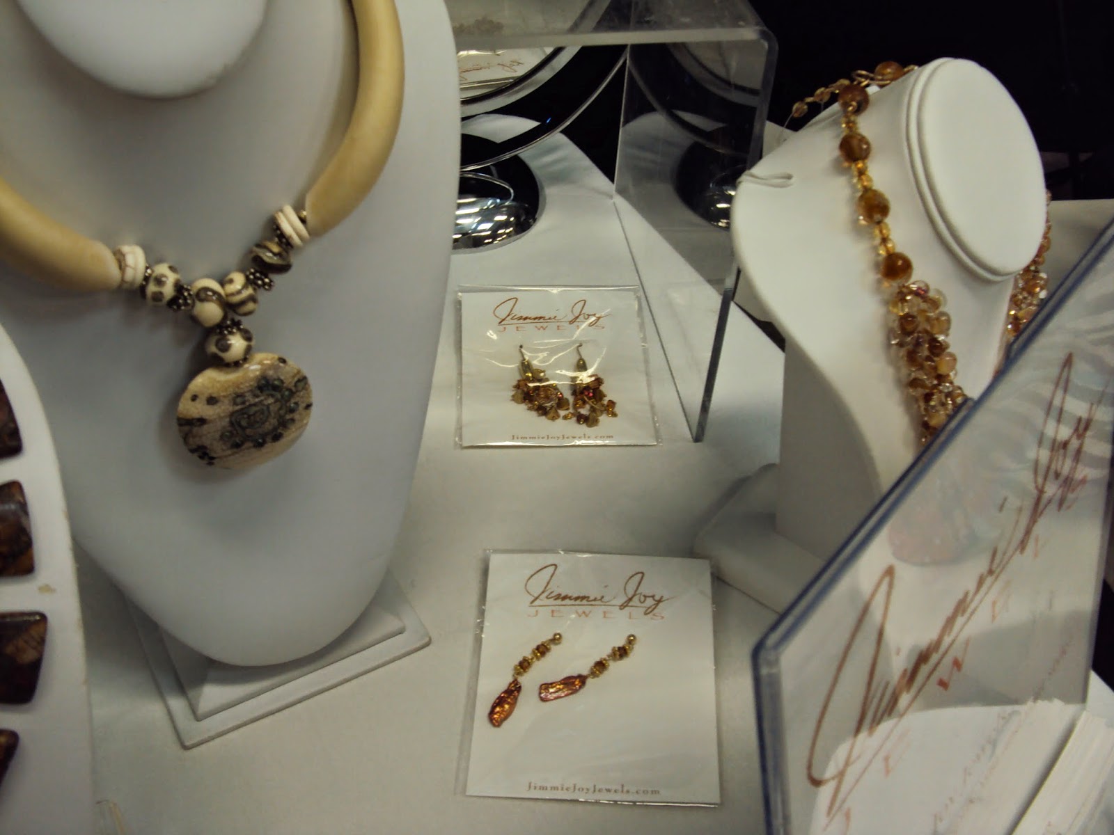 Kat's Kloset: Style Spotlight On: Beth Gaines' Northern CA Women's Forum!!