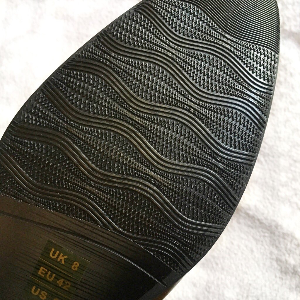 Dobell Groomswear Review* | Food and Other Loves