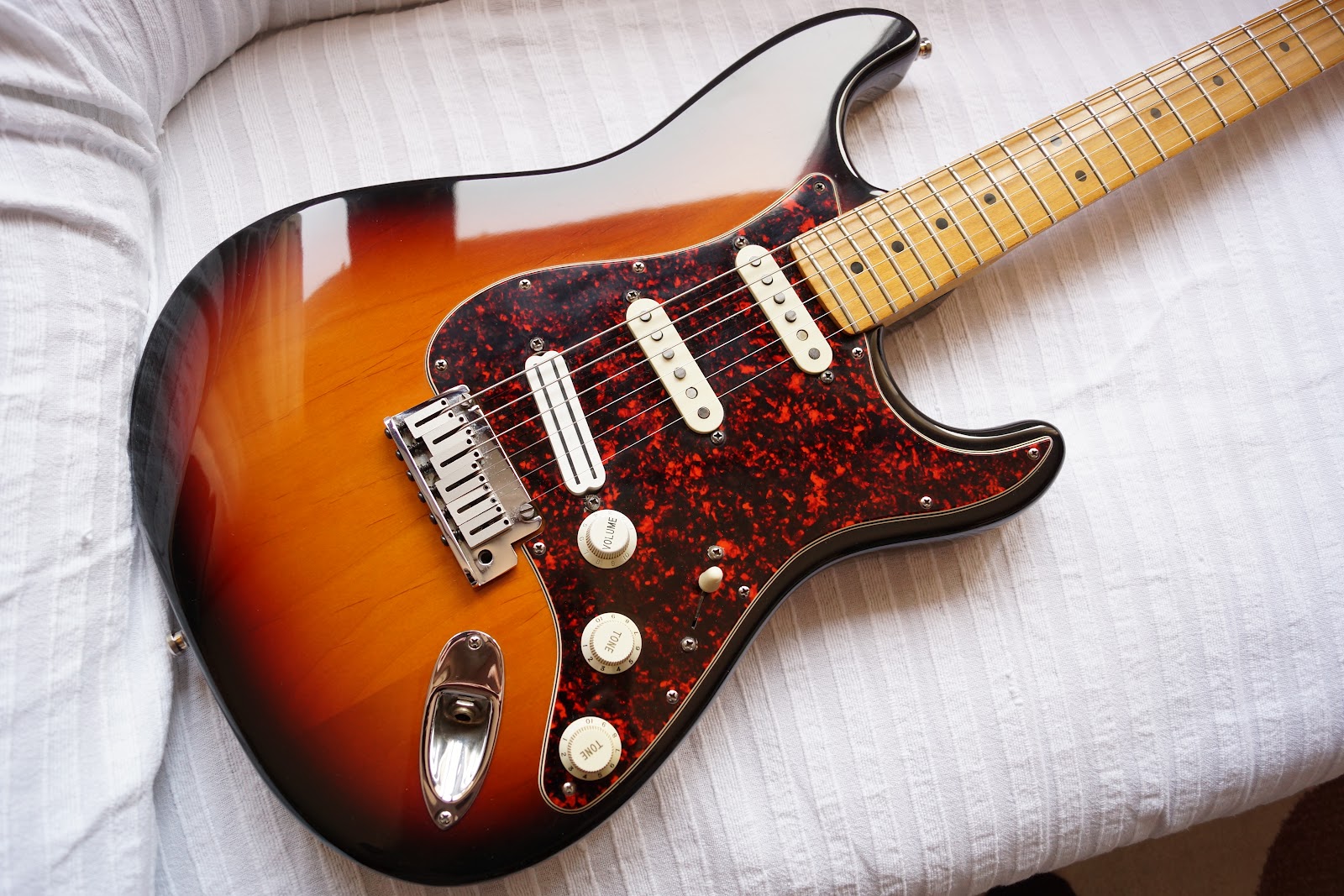 Fender Texas Special vs Seymour Duncan Hot Rails pickups