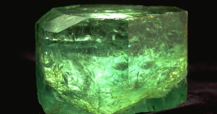 JAIPUR GEMS: Emerald (पन्ना)