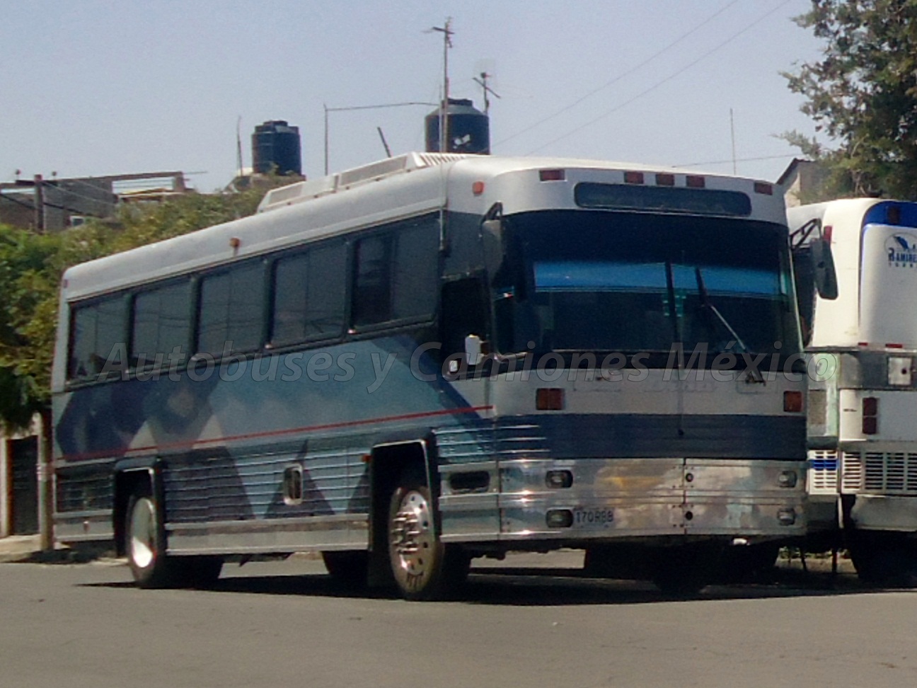 AYCAMX - Autobuses y Camiones México : Autobuses Turismo 2. Parte 2