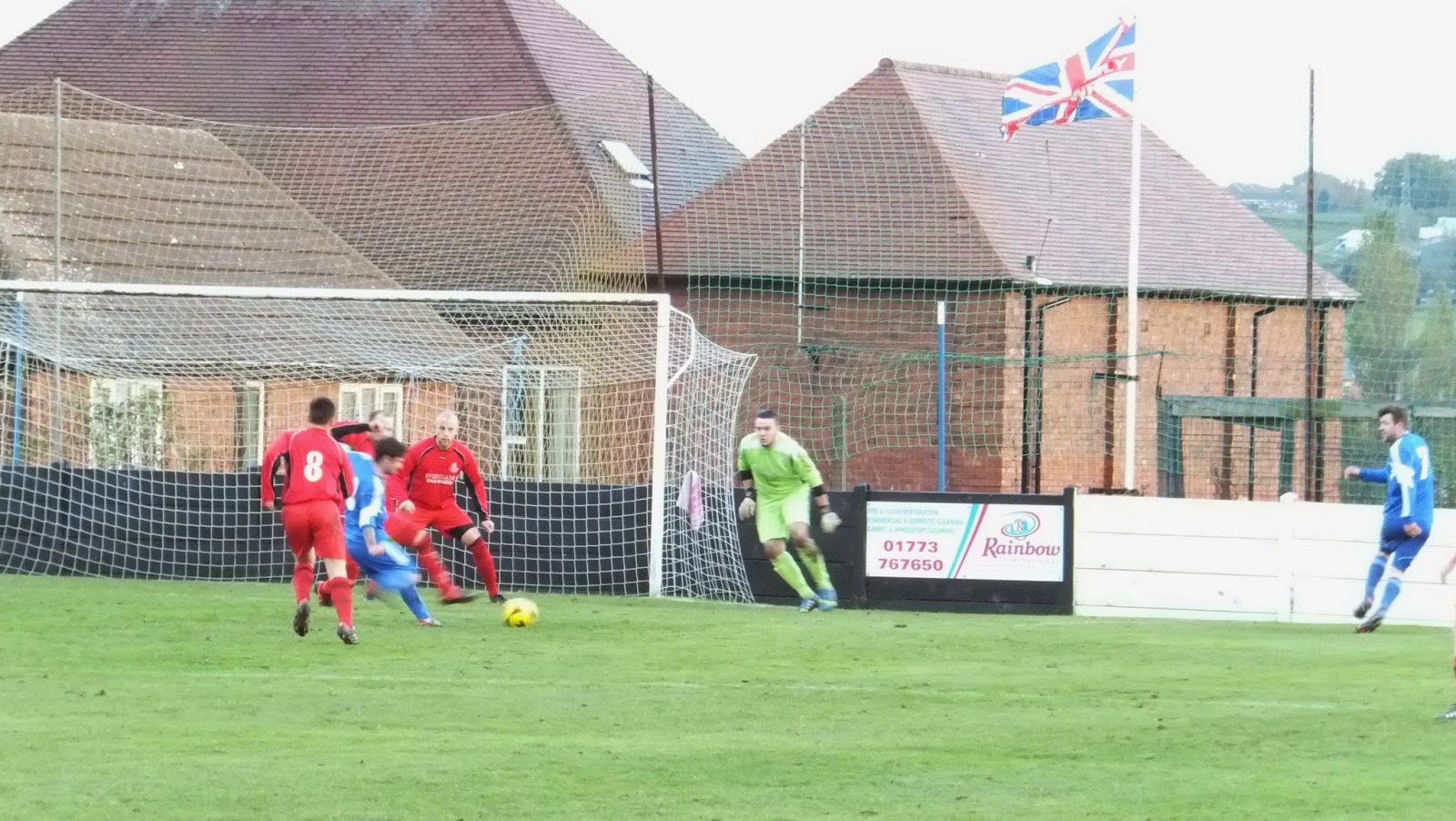 ON THE ROAD 2013-2014: Pinxton FC 2-2 Linby CW