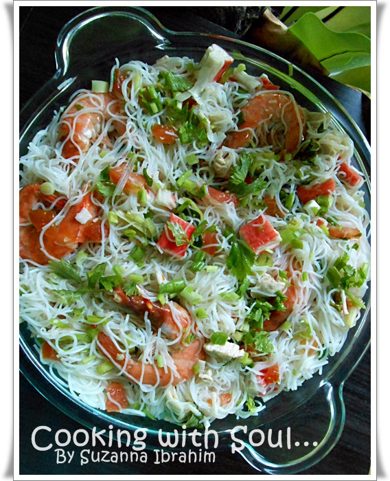 ..Cooking with soul.....: KERABU SUHUN