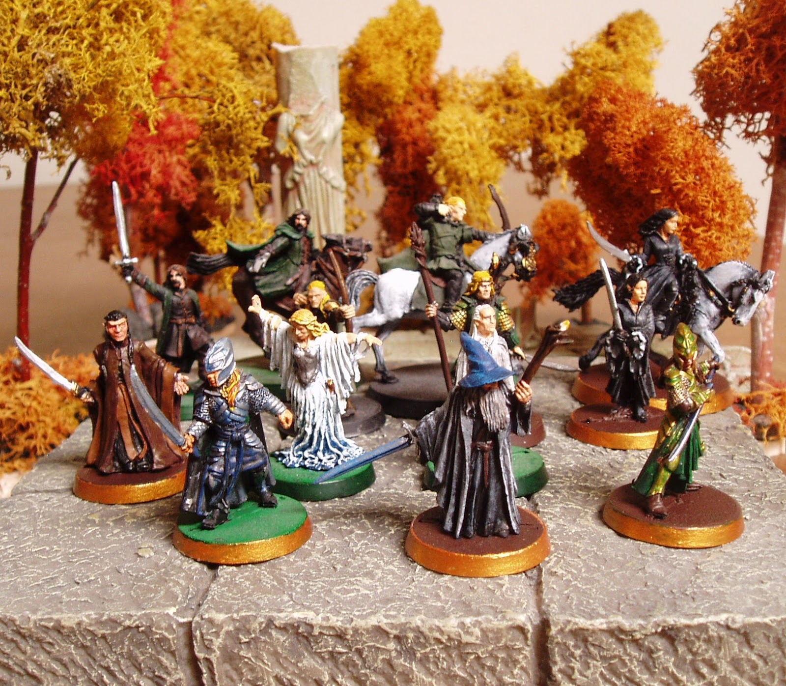 Painted Lead (Soldiers in Miniature): Lord of the Rings GW High Elven Army