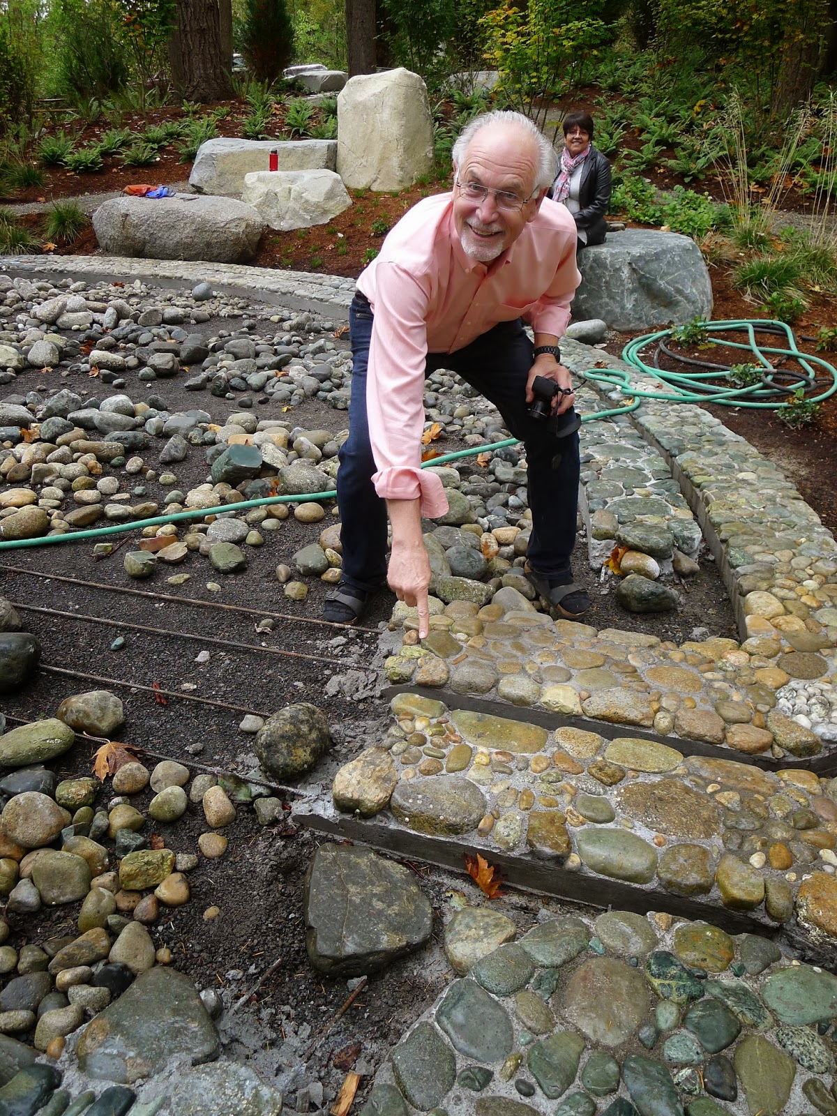 Jeffrey Bale's World of Gardens: The Halls Hill Labyrinth: Pluto and ...