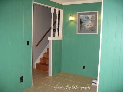 Gentle Joy Homemaker: Family Room Project-Paint Change