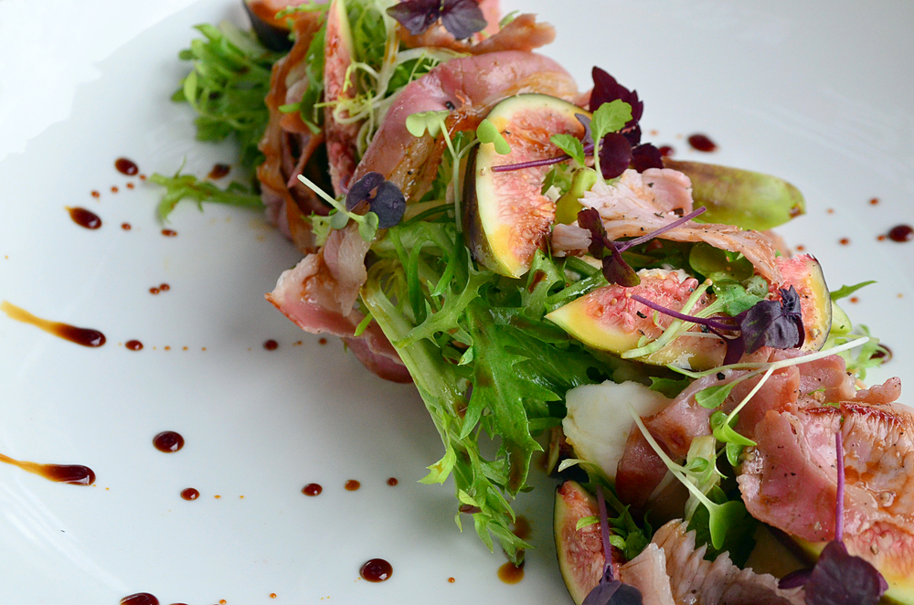 Pisces Sailing Catamaran : Sample Menu