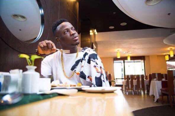 8 Types Of Stares And Their Meaning - EntertainmentHub