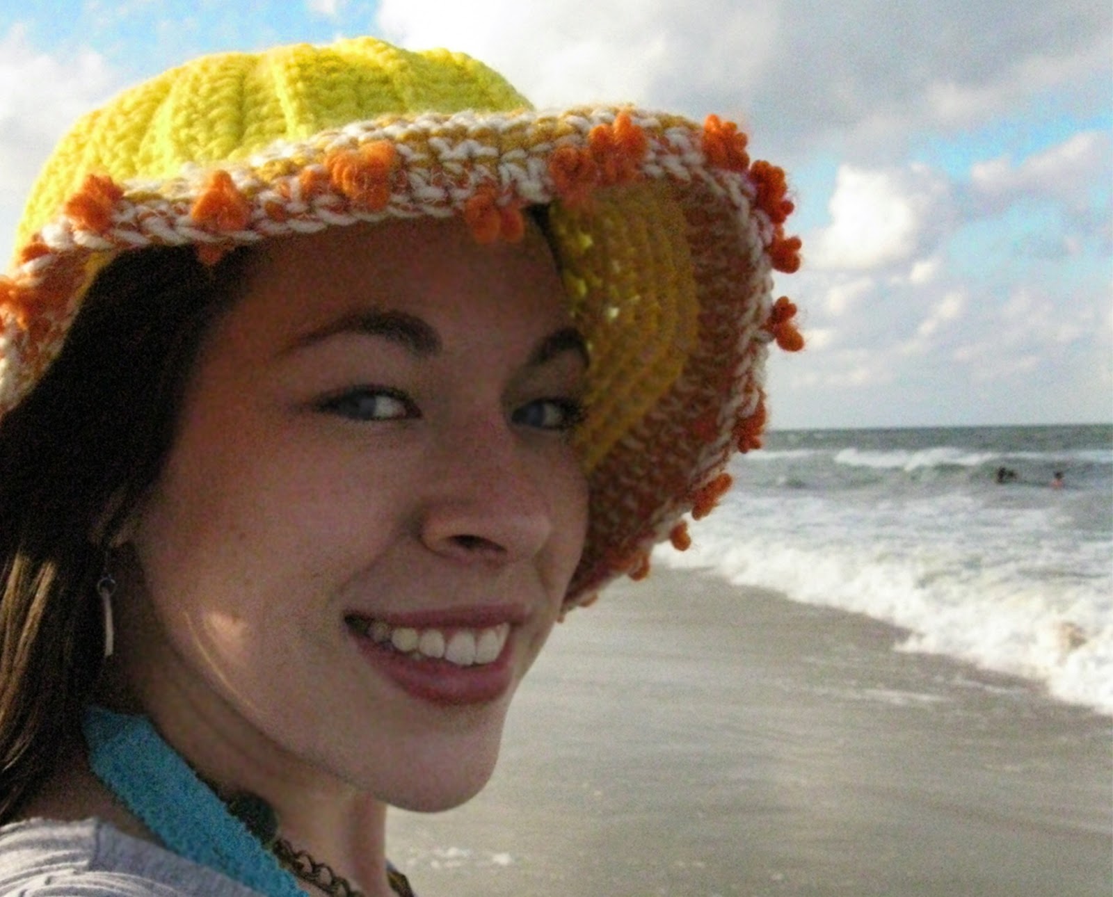 ahtcast: Artist Interview: Kat Knutsen works on the Loving Vincent film