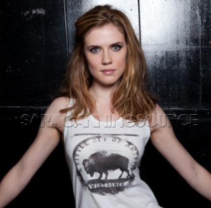 The Vampire Diaries Forever: Sara Canning Photoshoot ♥