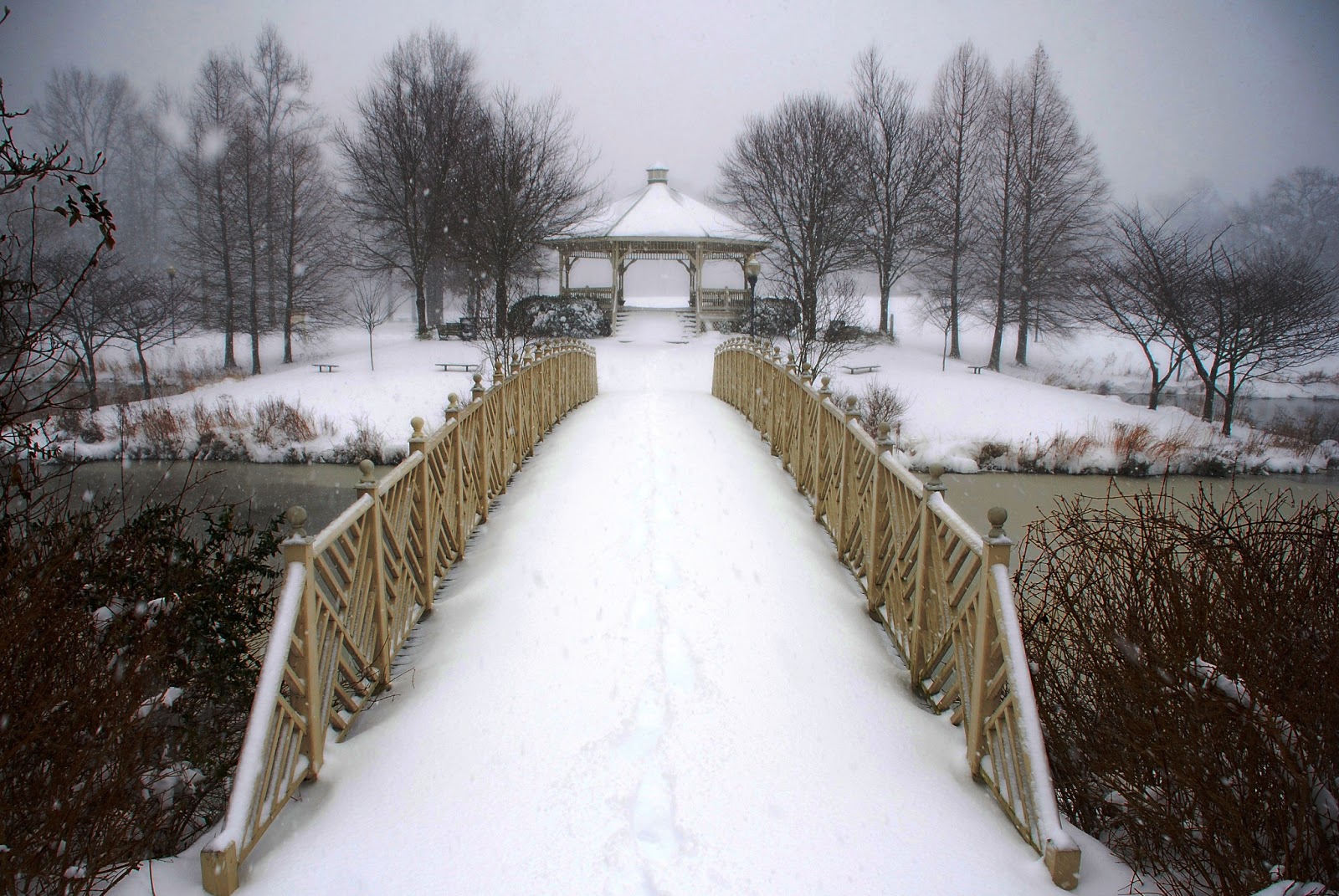 Annapolis and Other Places : Lighthizer Gazebo of Quiet Waters ...