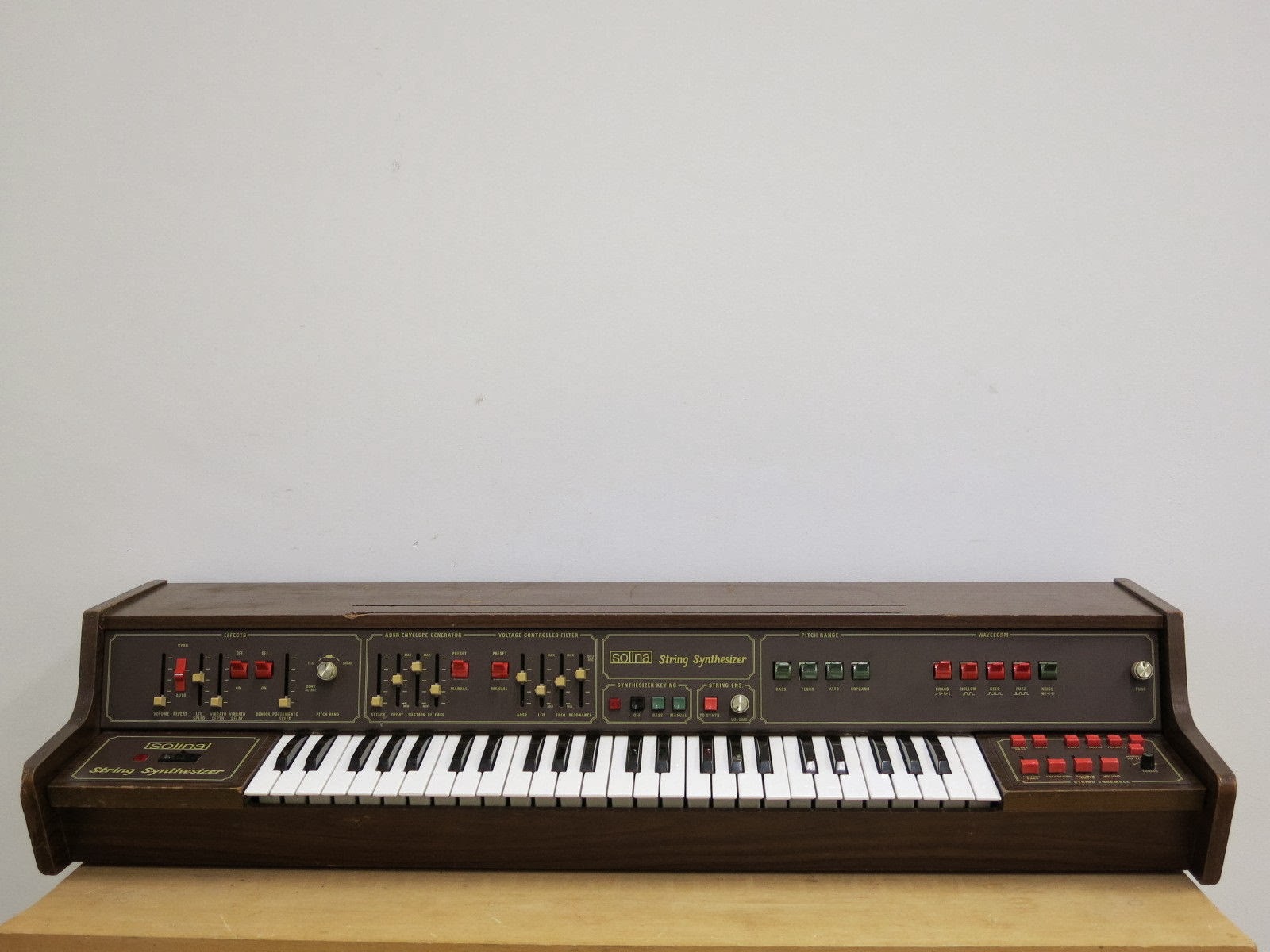 MATRIXSYNTH: Solina String Synthesizer (String Ensemble + ARP Explorer ...