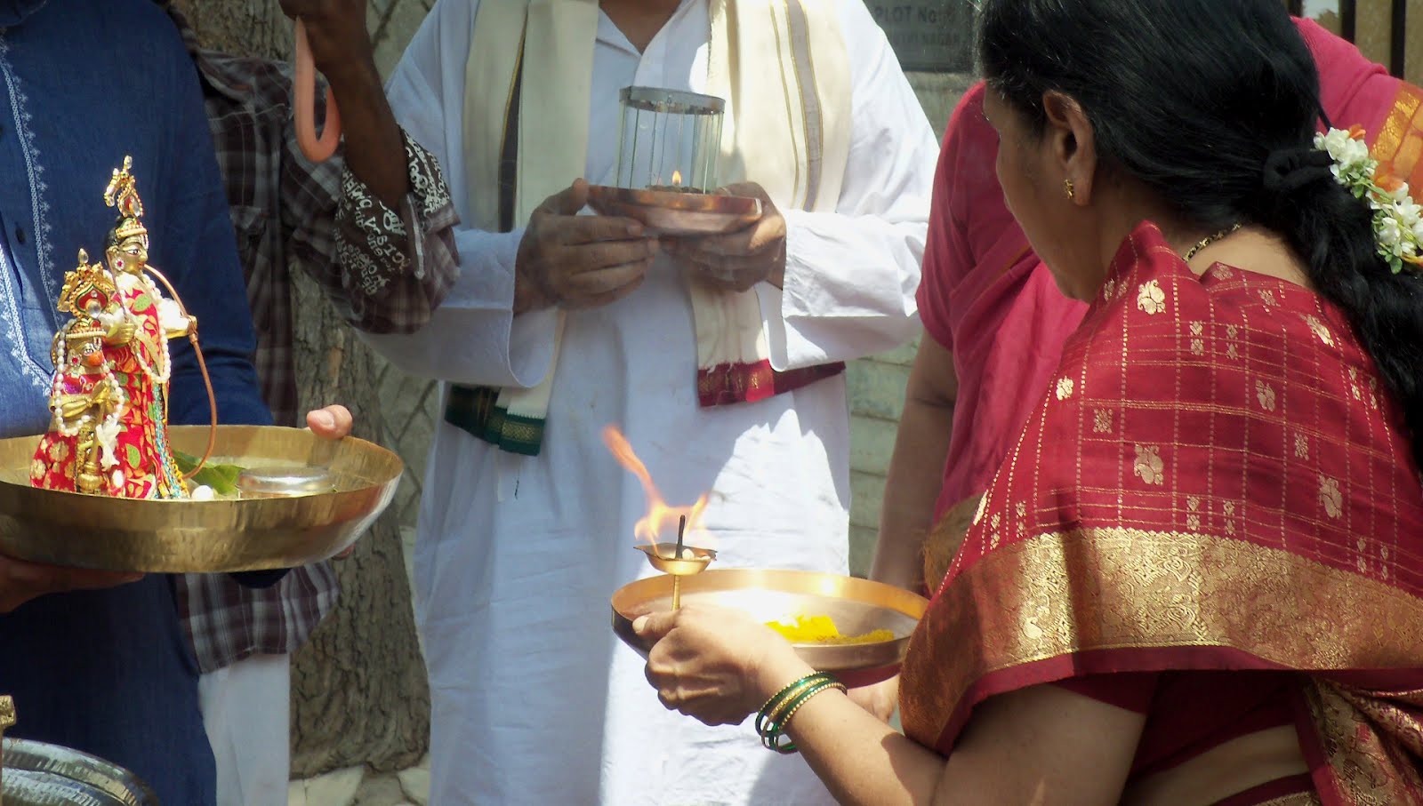 సాహితి: సీతారాములు మా ఇంటికి వచ్చిన శుభవేళ