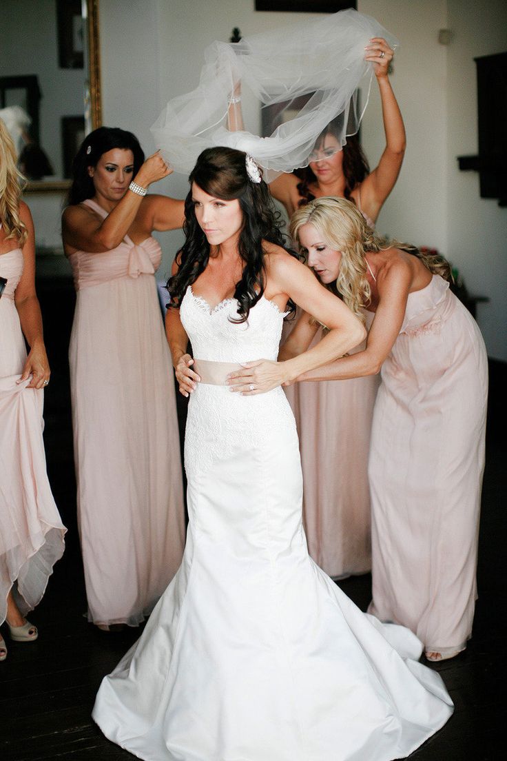 Metropolitan Musings: Wedding Wednesday