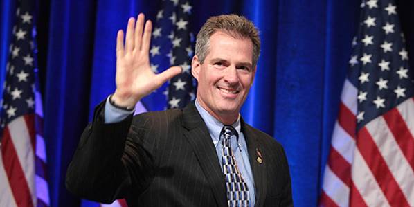 Rob Foresta is a personal trainer that focuses on High Intensity ...