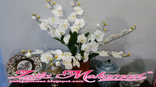 Diari Mekla Seorang WAHM: Cara Gubah Bunga Versi Budget