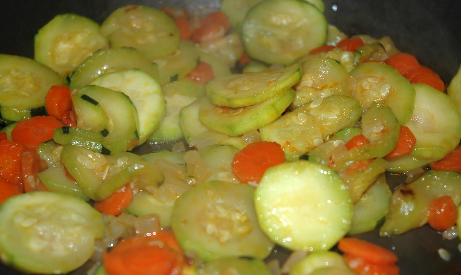 DeLish DeMaria: Round Pasta