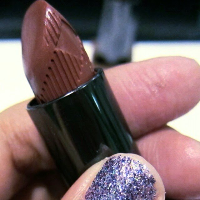 WICKERMOSS: REVIEW/SWATCHES: Burberry Mocha Glow.