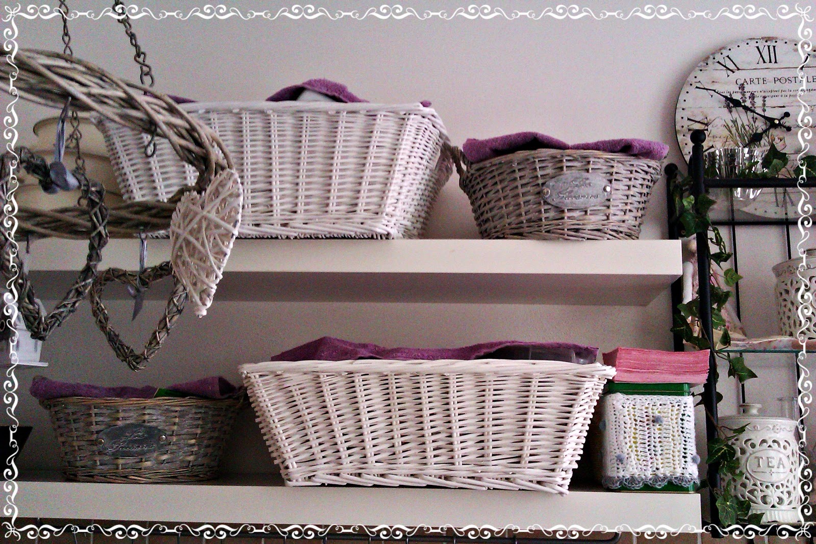 Anjelikovo: Nový závesný kruh, košíky a bylinková záhradka