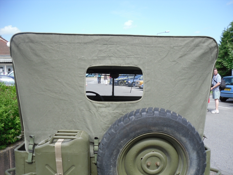 SOUVENEZ-VOUS 44: BACHE FABRICATION JEEPEST