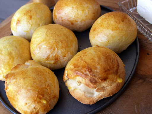 SKIP TO MALOU: Monay (Filipino Bread Rolls)