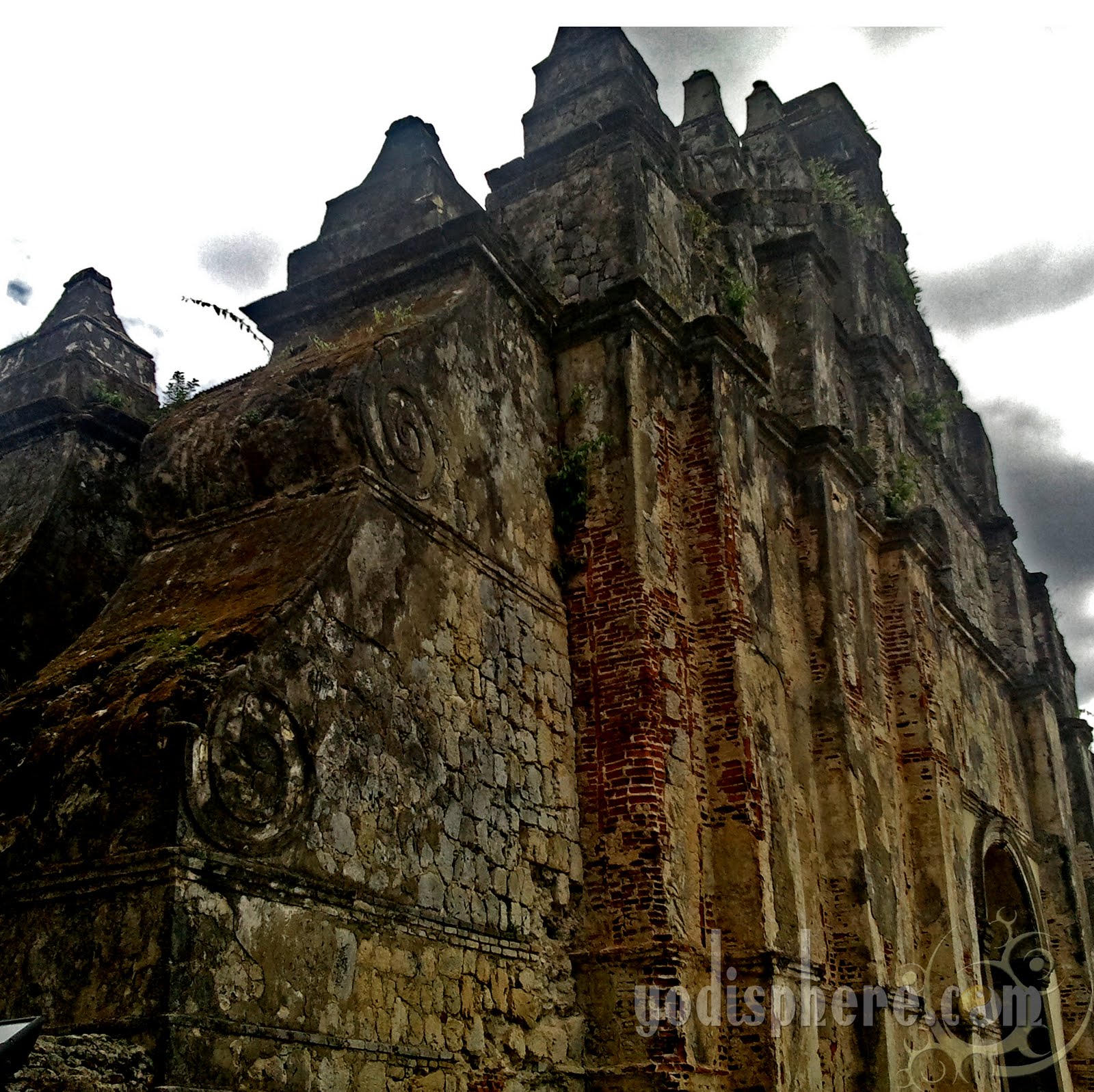 Paoay Church in Ilocos Norte » Architectural Heresy and Our Obsession ...