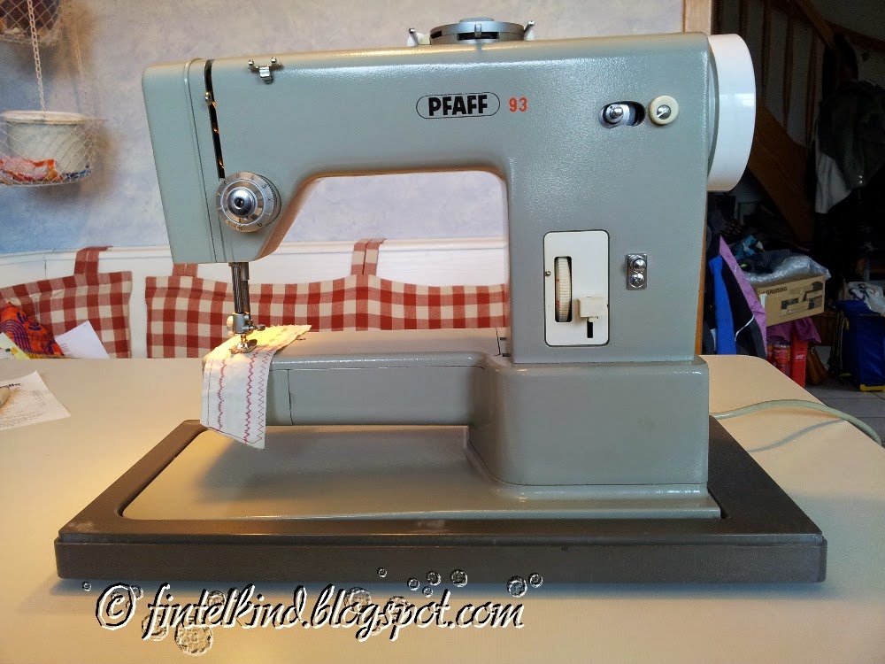 AnnieK.s Krimskramspalast: Pfaff 93 getestet