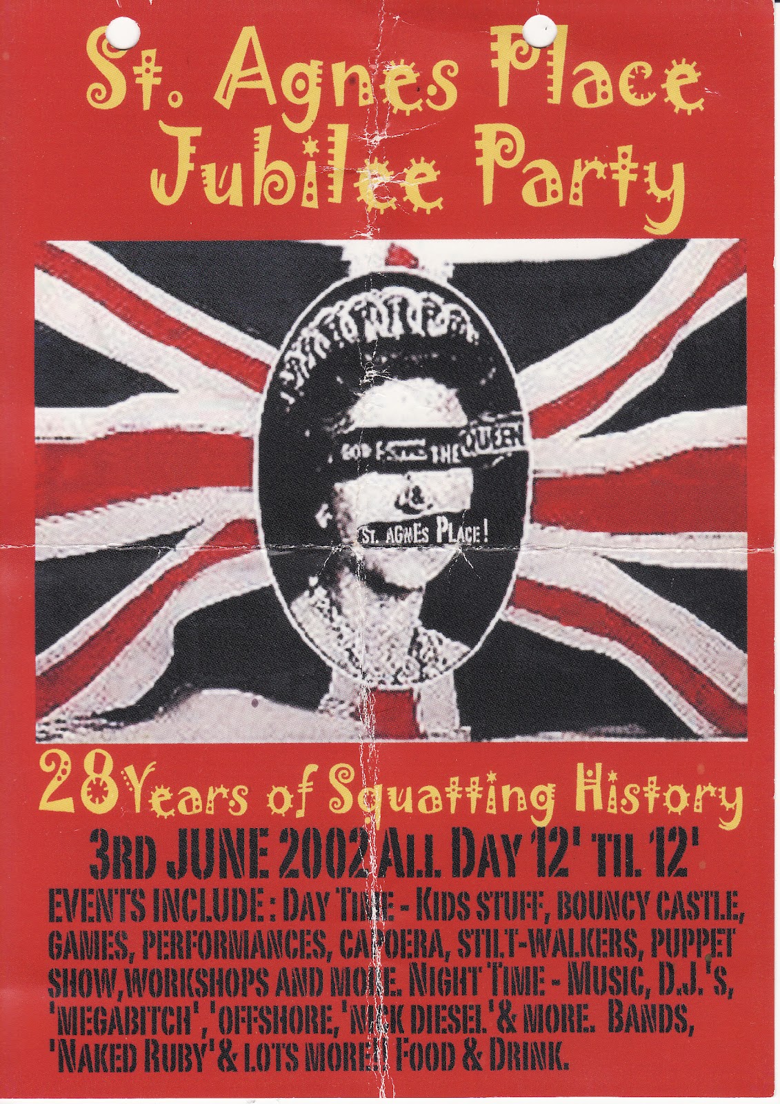 90's + Gigs Squats Parties