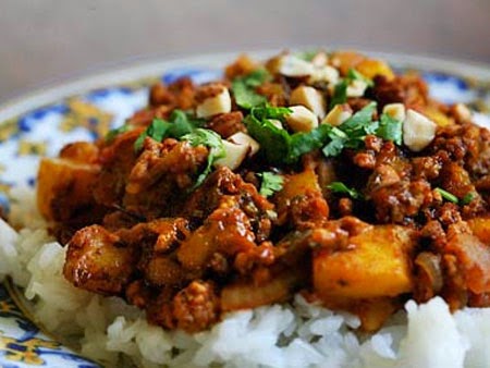 PICADILLO DE RES CON CHIPOTLE - EL BOTANERO