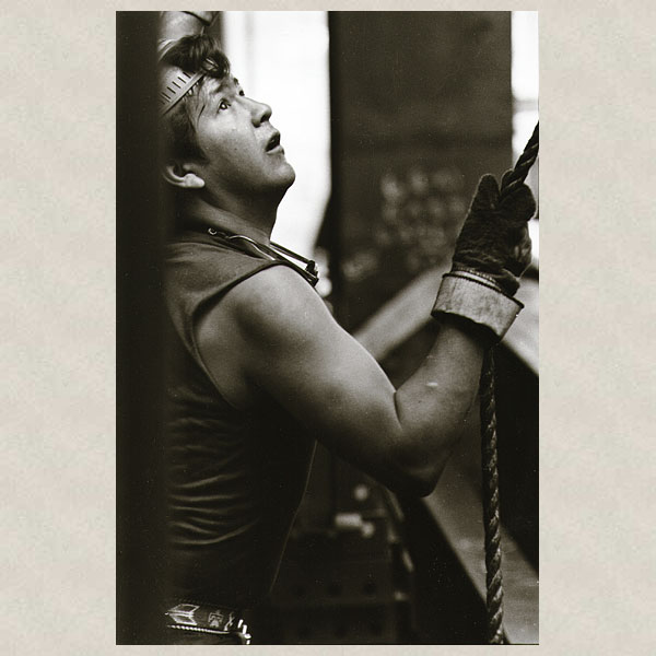 White Wolf : The Mohawks Who Built Manhattan (Photos)