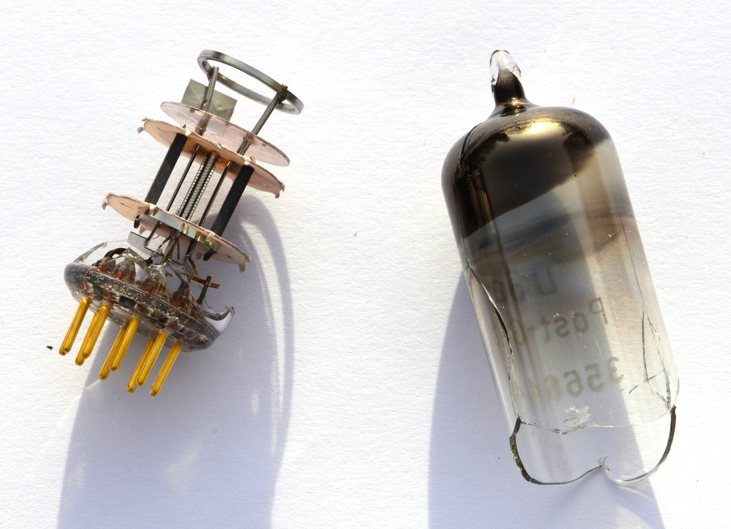 VinylSavor: Tube of the Month: The D3a