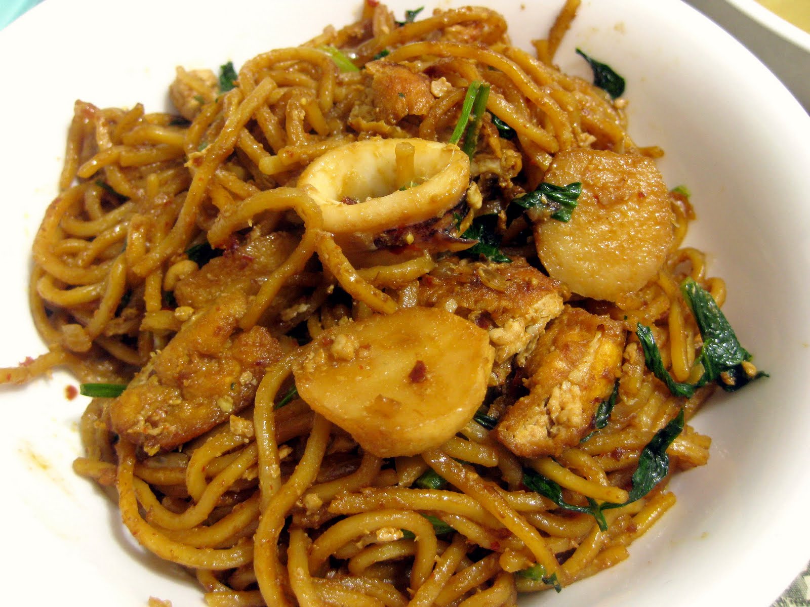 RESEPI NENNIE KHUZAIFAH: Mee goreng