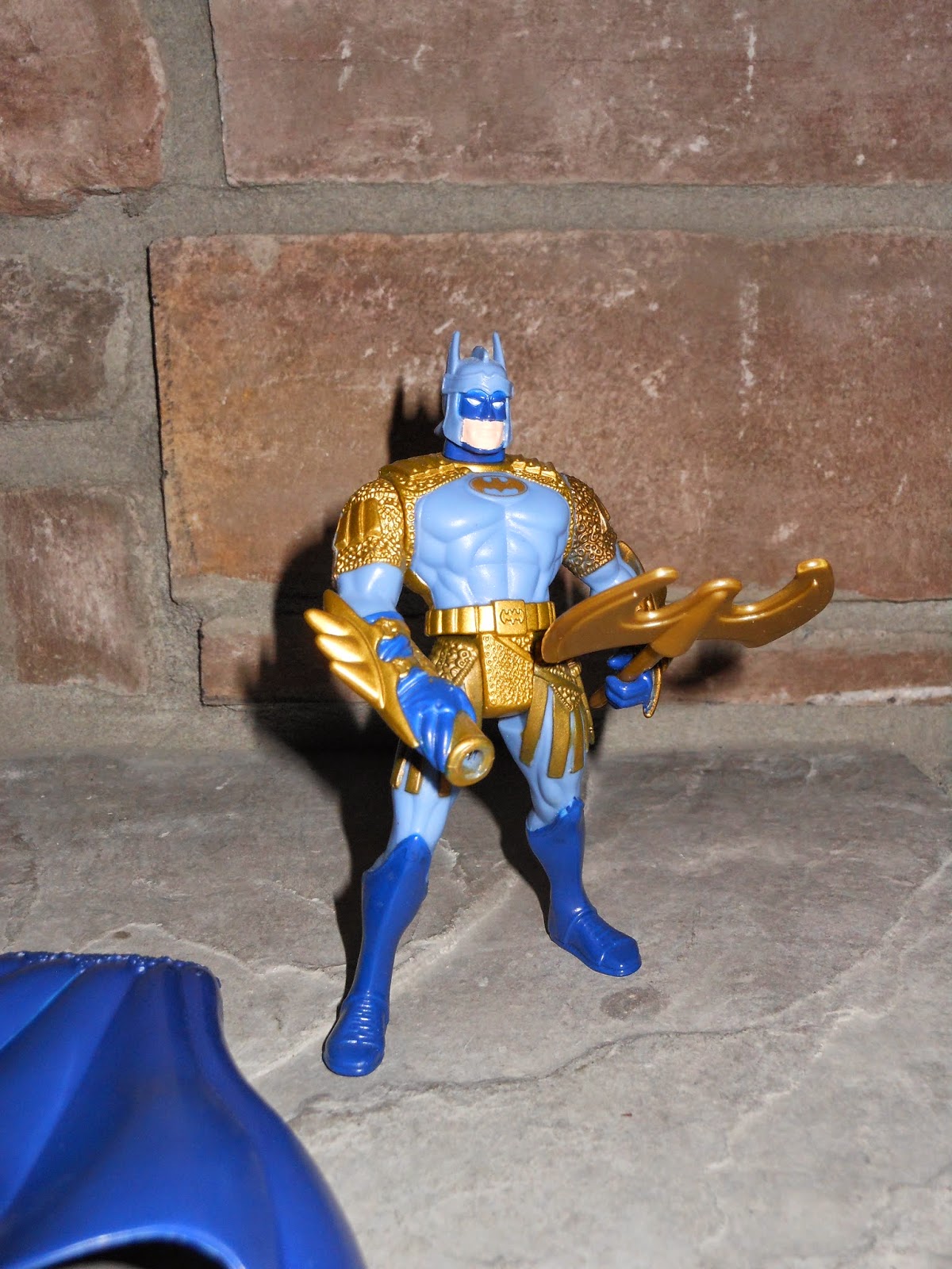 Emperor Dinobot's giant Batman figure database and review site ...