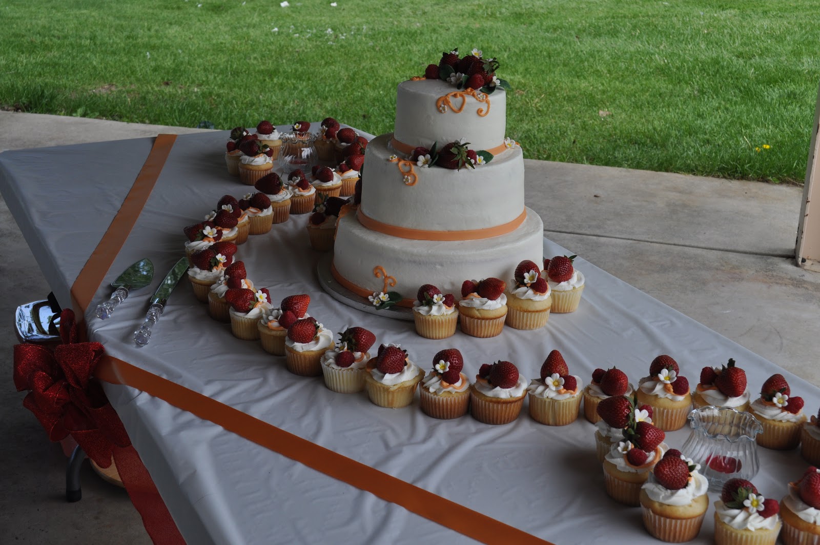 Fuzzy Cakes: Wedding cakes