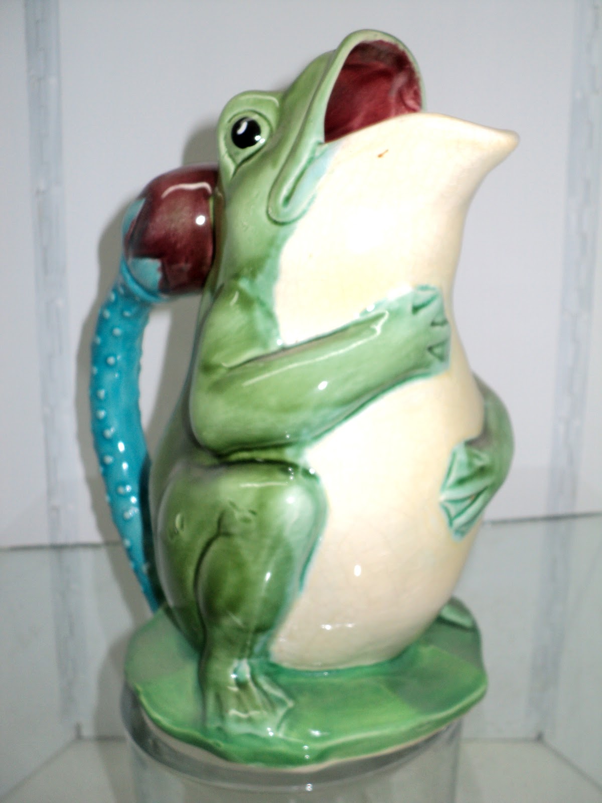 collections jean-louis crochon: les pichets grenouille