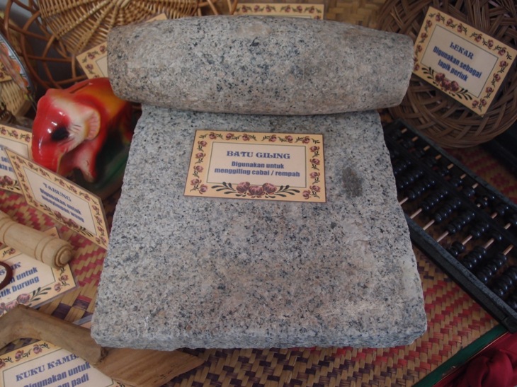 Xing Fu: BATU GILING (GRINDSTONE)