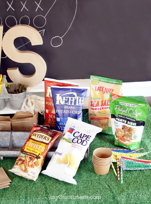 My 3 Monsters: ENTERTAINING || Super Snack Showdown Football Party