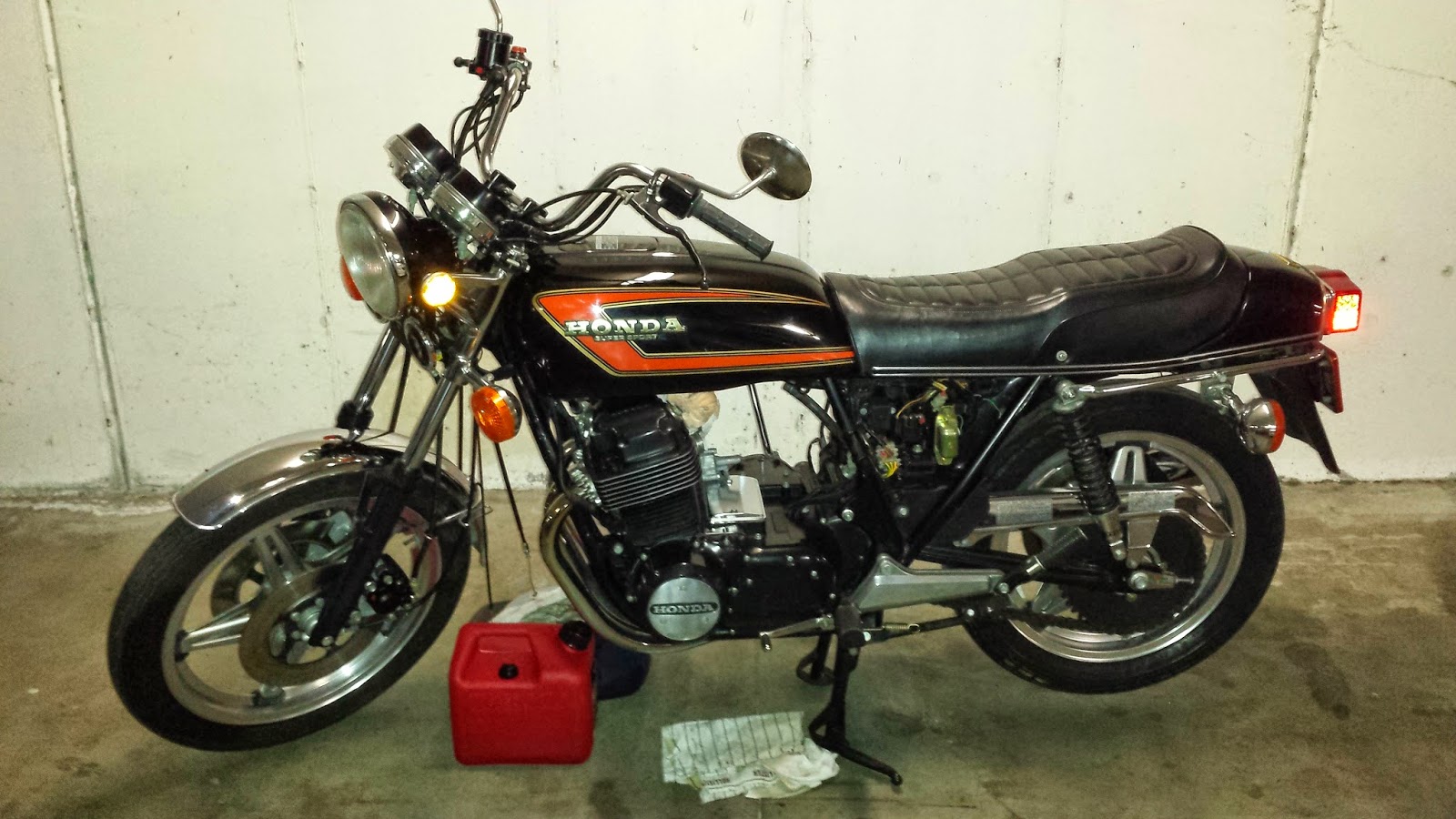 Road Map Mosaics: 1978 HONDA CB750 SUPERSPORT UPDATE 4/5