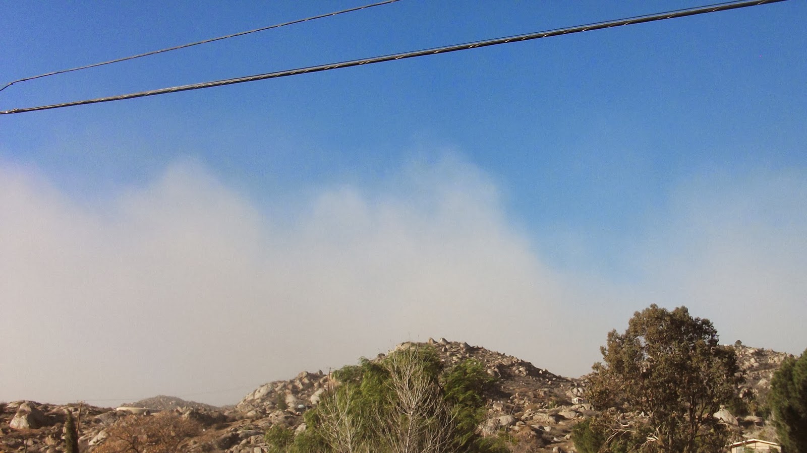 💖: The wind blowing dust