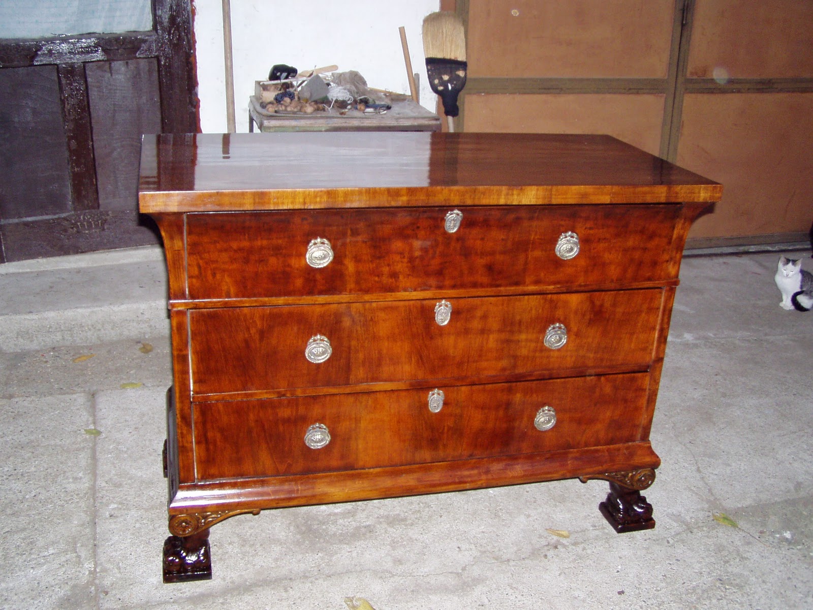 Császár Csaba műbútorasztalos honlapja: Komódok