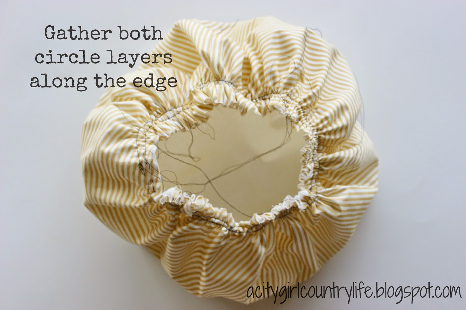 City Girl Country Life: Child's Chef Hat tutorial