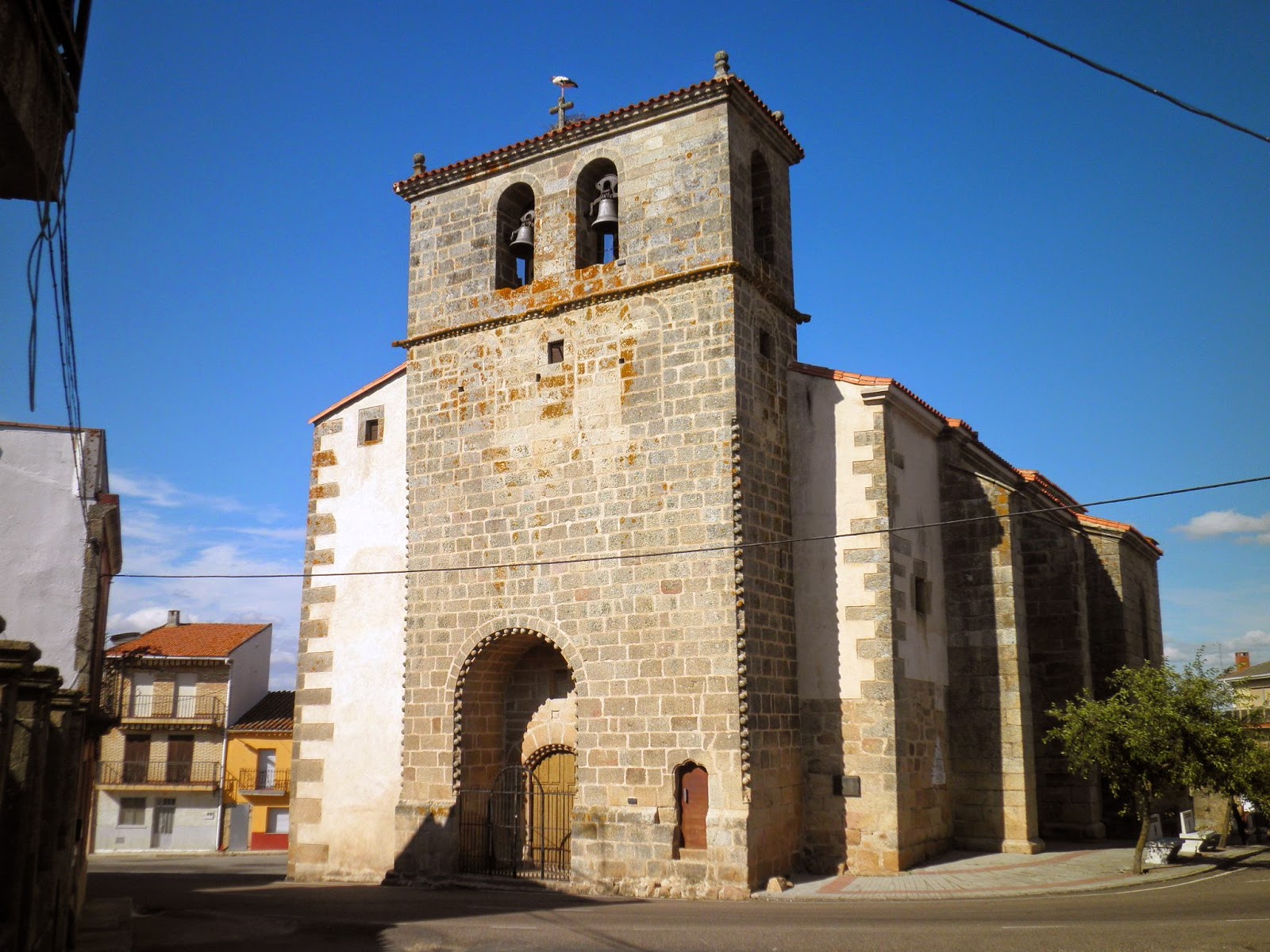 Caminando entre sonrisas: abril 2014